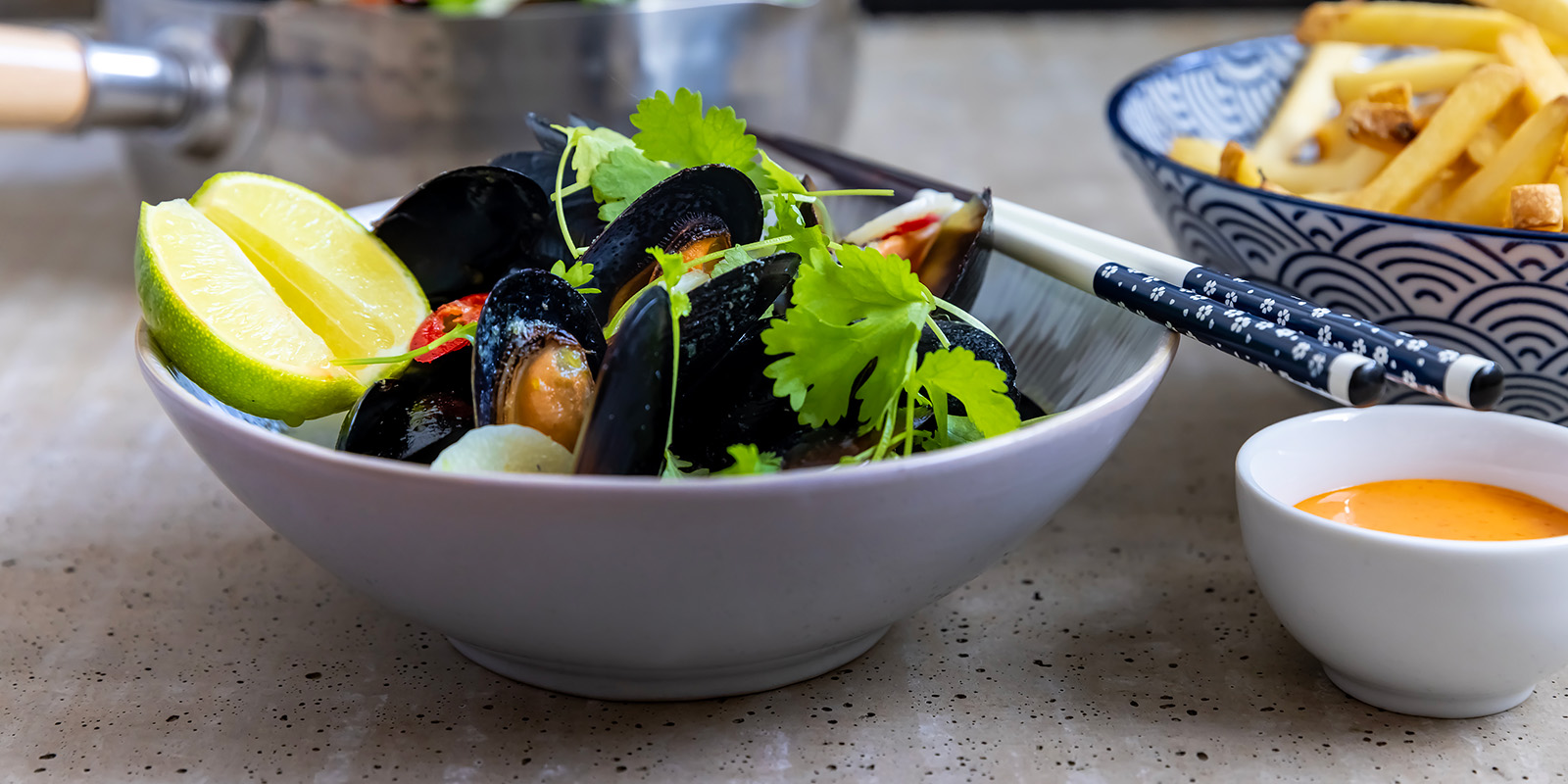 Cheng’s Moules Frittes med grön curry | Mrs Chengs