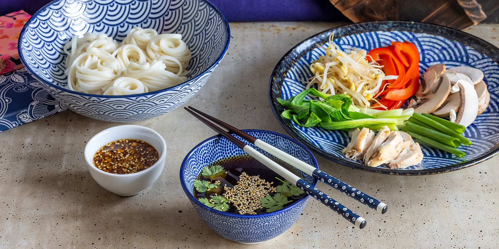 Sōmen-nudlar med pak choi och ostronskivling | Mrs Chengs